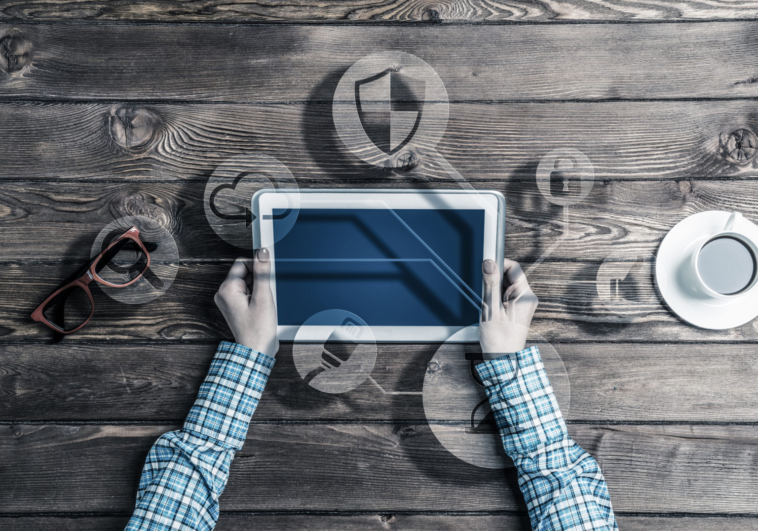 SaaSの仕組みをわかりやすく解説！サービスの魅力と弱点とは？ | CXin（シーエックスイン）